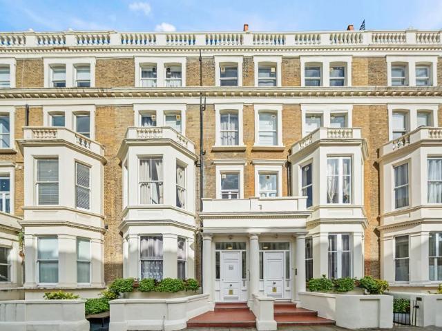 Penywern Road, Earls Court, London SW5, Studio to rent, £1,950 pcm | PrimeLocation