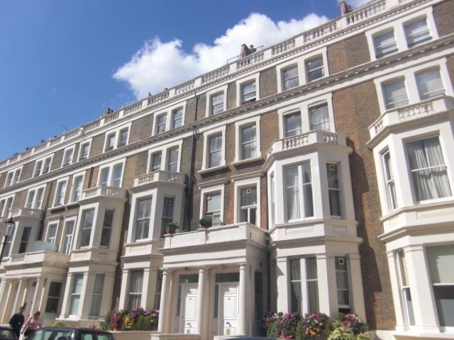 Penywern Road, Earls Court, London, SW5 Studio to rent £2,123 pcm £490 pw