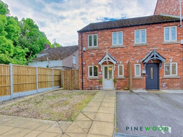Pen Lane, Danesmoor, Chesterfield S45, 2 bed end terrace house to rent, £825 pcm | PrimeLocation