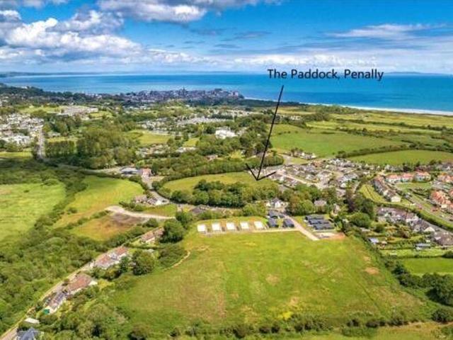 Penally, The Paddock, Tenby, 2 Bedroom Bungalow