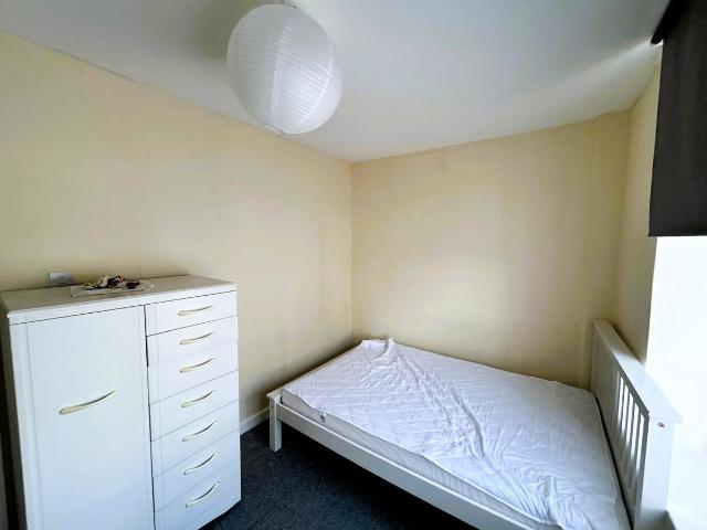 Penarth Road, Cardiff CF11, Room to rent, £450 pcm | PrimeLocation