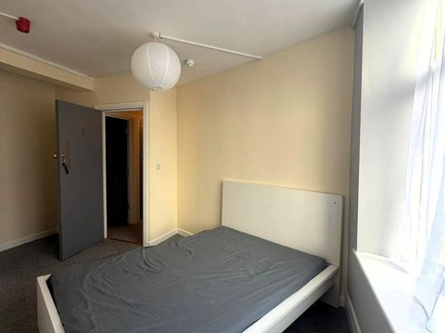 Penarth Road, Cardiff CF11, Room to rent, £450 pcm | PrimeLocation