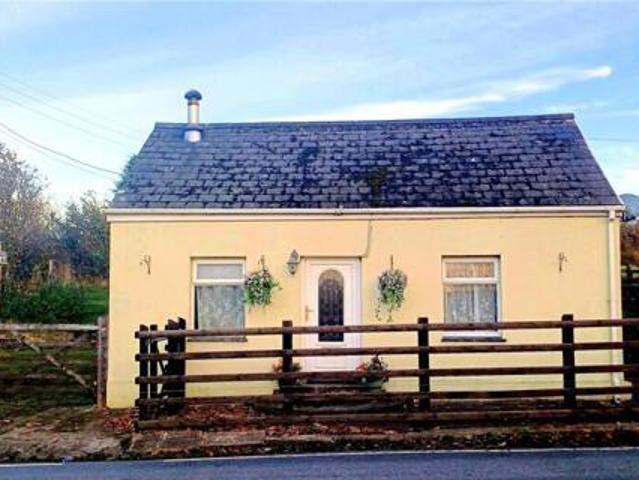Pencader, Dyfed, 2 Bedroom Detached