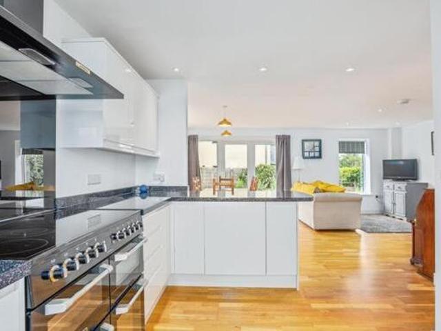 Pencaemawr, Machynlleth, 3 Bedroom Detached