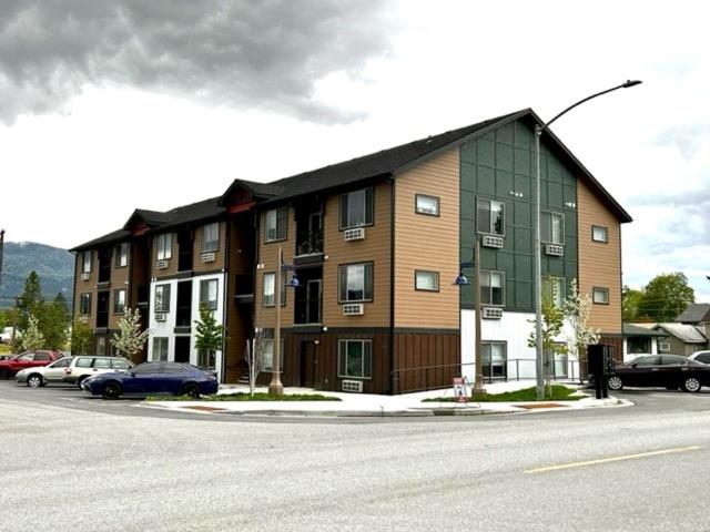 Pence Properties Post Falls 2 Bedroom Apartment for Rent at 371 N Post St, Post Falls, ID 83854