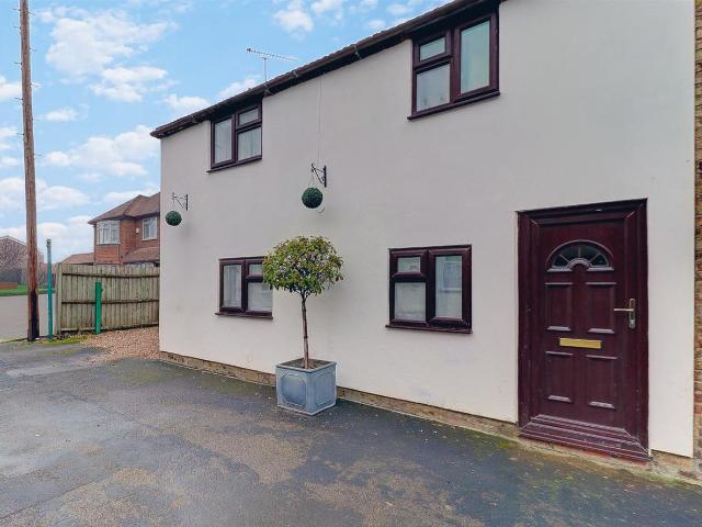 Pendicke Street, Southam CV47, 2 bed cottage to rent, £975 pcm | PrimeLocation