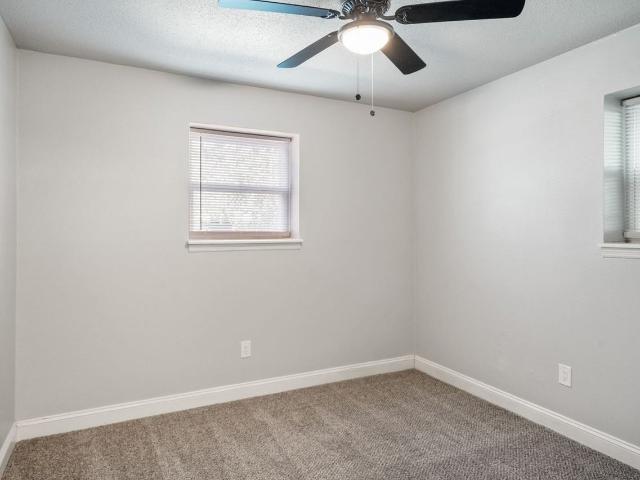 Pendleton Heights Apartments 2 Bedroom Apartment for Rent at 423 Maple Blvd, Kansas City, MO 64124 Pendleton Heights