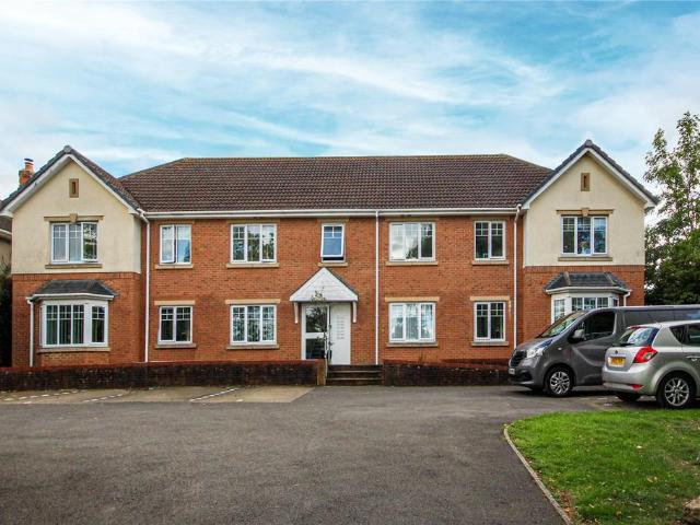 Pendlebury Court, Swindon SN5 2 bed apartment to rent £1,150 pcm £265 pw