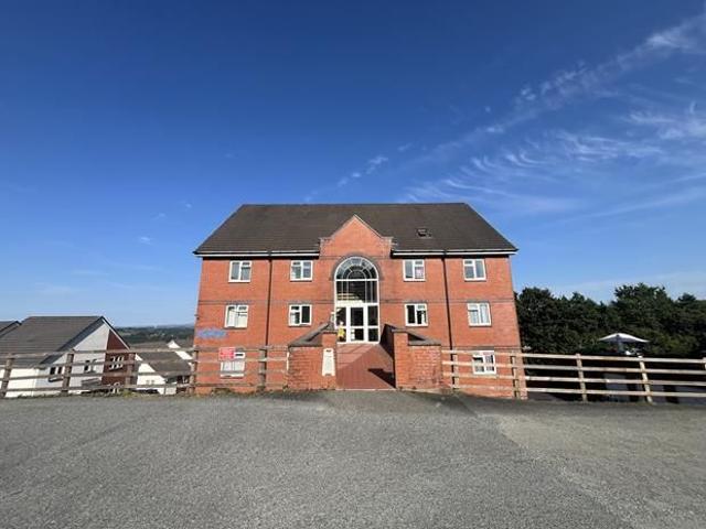 Pendruccombe Court, Tavistock Road PL15, 2 bed flat to rent, £700 pcm | PrimeLocation