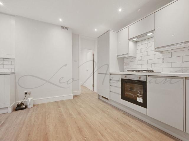 Penfold Place, London NW1, 2 bed flat to rent, £2,200 pcm | PrimeLocation