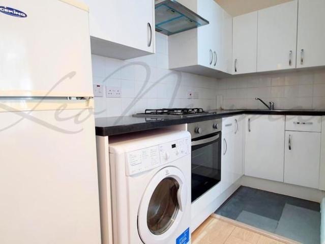 Penfold Place, London NW1, 2 bed flat to rent, £2,350 pcm | PrimeLocation