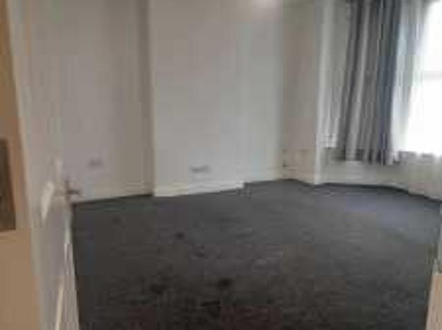 PENGE?SPACIOUS 5 BED HMO COMPLAINT HOUSE FOR SUPPORTED LIVING/SOCIAL HOUSING NO AGENTS
