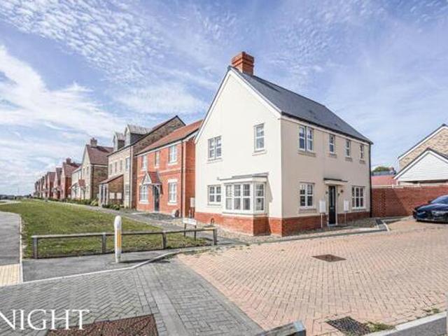 Penguin Parade, Stanway, 3 Bedroom Detached
