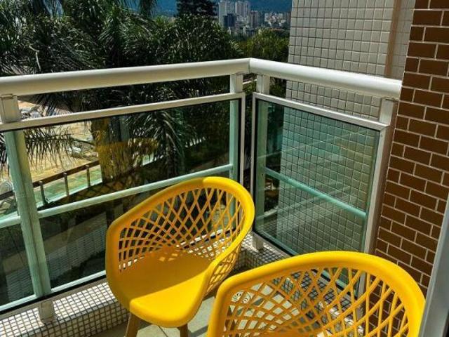 Penhasco das Tartarugas, apartamento decorado A VENDA no Guarujá