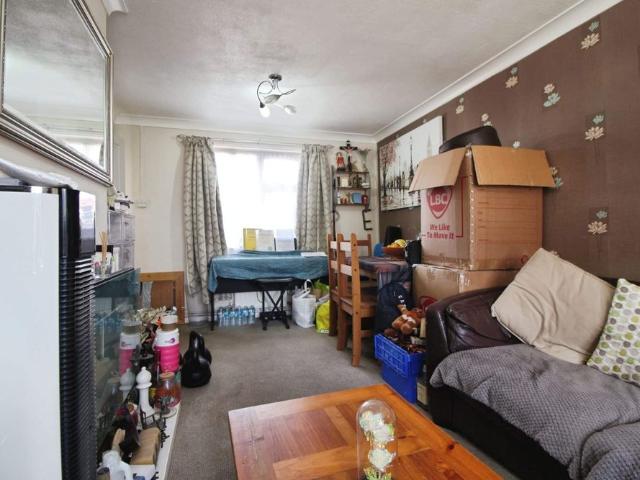 Penhill Drive, Swindon, Swindon, SN2