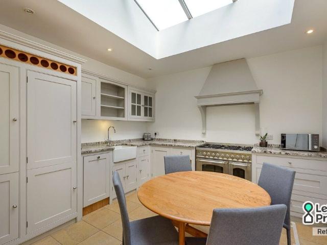 Penhurst Place, Carlisle Lane, London SE1, 2 bed end terrace house to rent, £3,350 pcm | PrimeLocation
