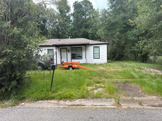 Penicault Dr
