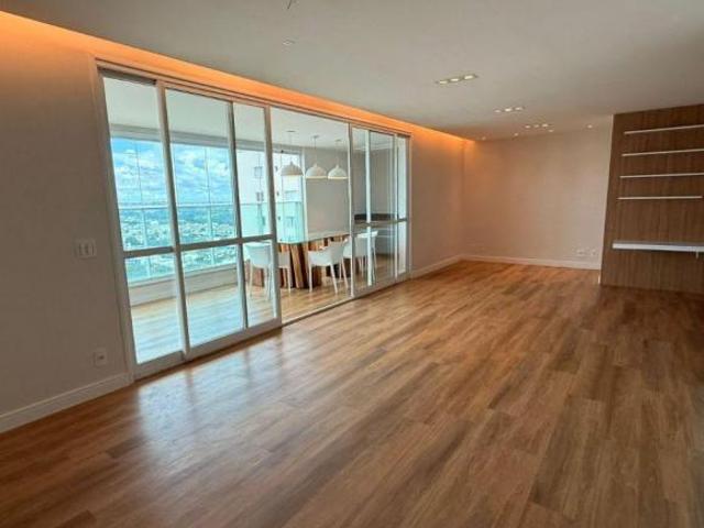 Península – 180m² Vista Livre Nascente 4 quartos