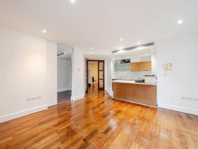 Peninsula Apartments, Paddington