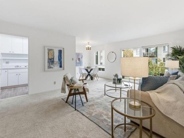 Peninsula Ave Apt,san Mateo, Condo For Sale