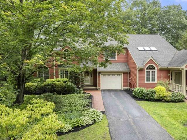Peninsula Dr, Stratham, Home For Sale