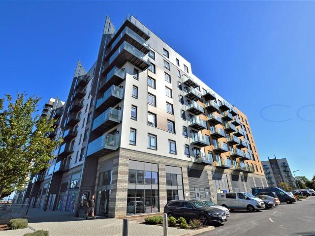 Peninsula Quay, Gillingham ME7, 2 bed flat to rent, £1,600 pcm | PrimeLocation