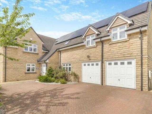 Penistone, Kings Court, Sheffield, 4 Bedroom Detached