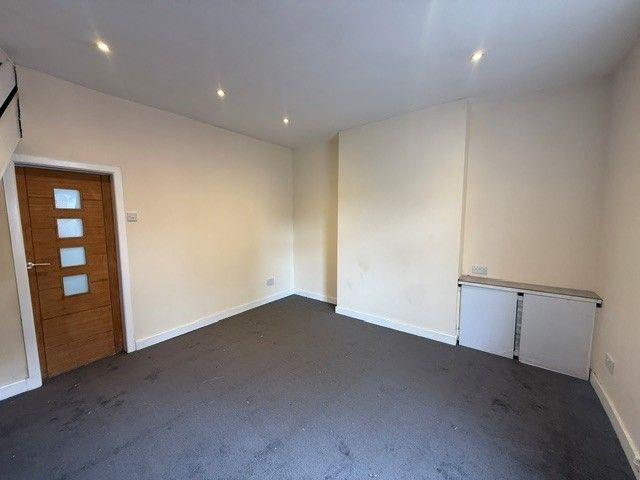 Penistone Street, Burnley BB12, 2 bed property to rent, £625 pcm | PrimeLocation