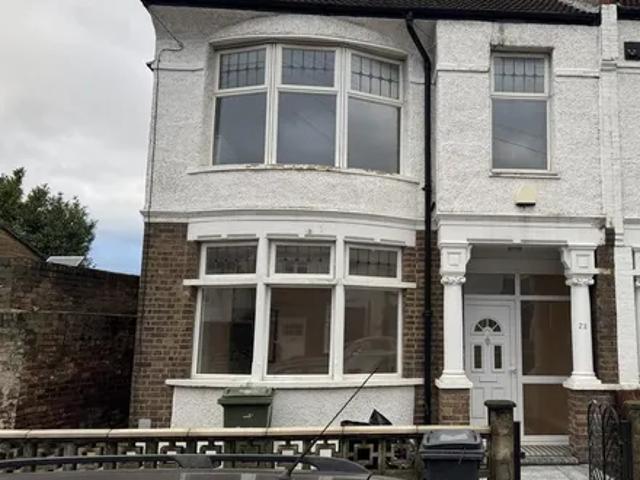 Penistone Road, London, SW16 5LU, United Kingdom | 3 bed duplex for rent #138849618 | Rentberry