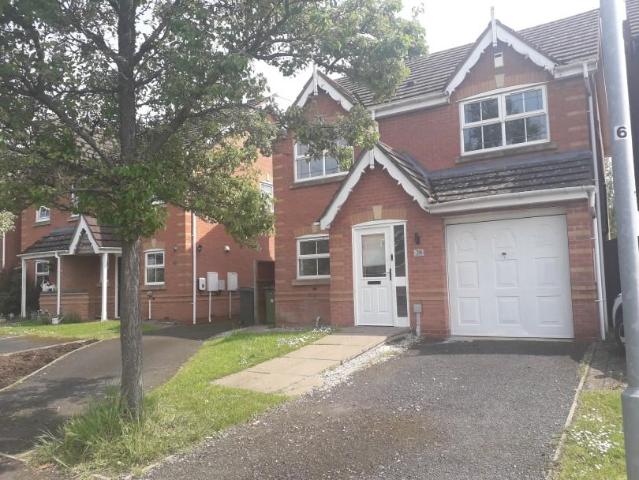 Penkside, Wolverhampton, WV9 3 bed property to rent £1,375 pcm £317 pw