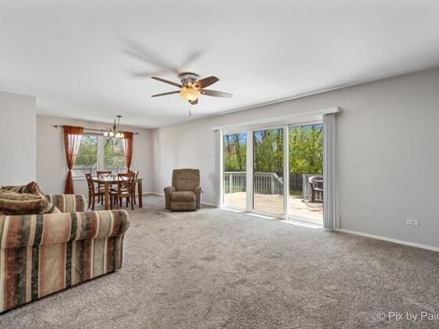 Penn Blvd, Lindenhurst, Home For Sale