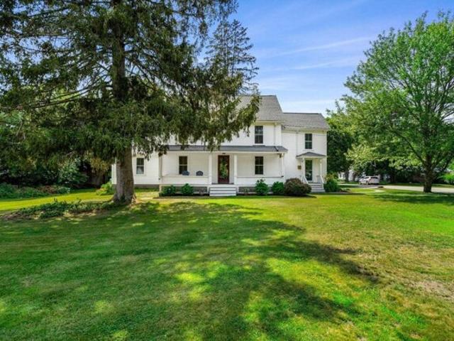 Penn Ln, Exeter, Home For Sale
