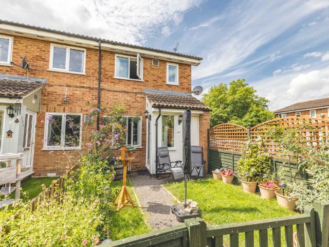 Penn Road, Datchet SL3, 1 bed property to rent, £1,300 pcm | PrimeLocation