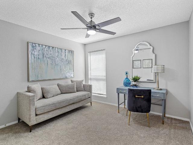 Penn Station 2 Bedroom Apartment for Rent at 1920 Heritage Park Dr, Oklahoma City, OK 73120