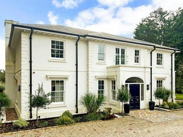 Penn, Sandpits Lane, High Wycombe, 5 Bedroom Detached
