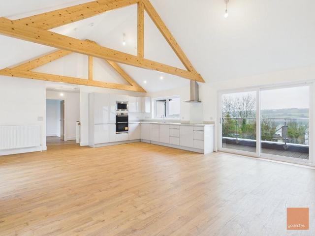 Pennance Parc, Lanner, TR16 5TY 2 4 bed detached house to rent £2,400 pcm £554 pw