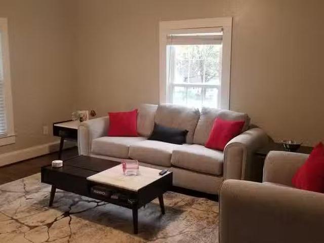 Penne Place FURNISHED, utilities included 2 Bedroom 2 Bathr.