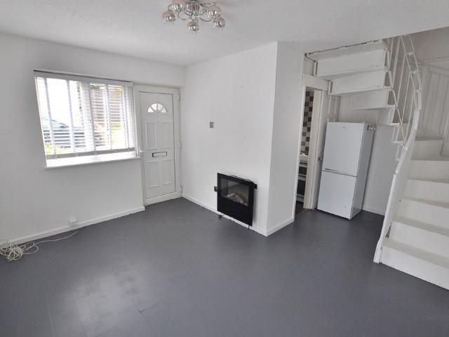 Pennine Close, Shepshed, Le12