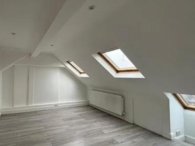Pennine Drive / Claremont Road, Pennine Drive, London, NW2 1NP, United Kingdom | Studio apartment for rent #140400306 | Rentberry