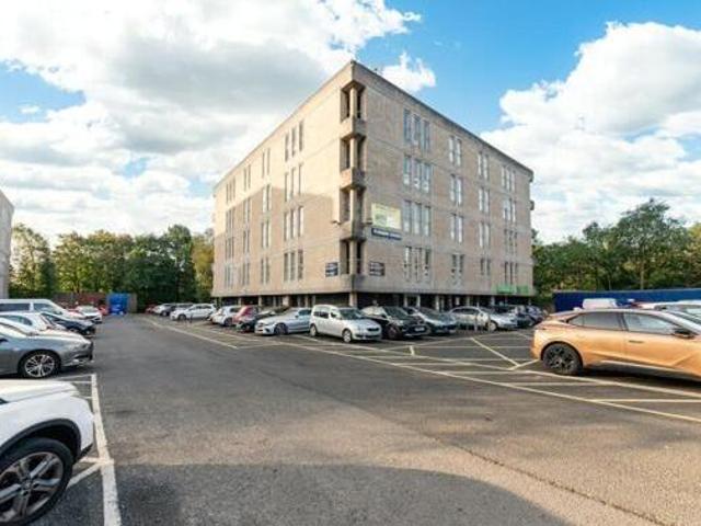 Pennine House, Quadrant, Office To Lease