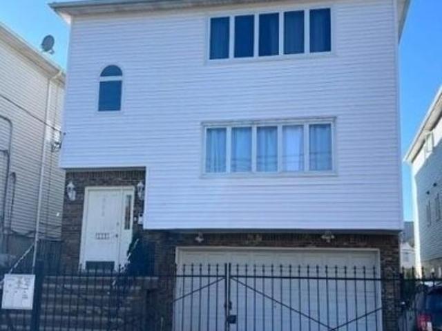 Pennington St, Newark, Home For Sale