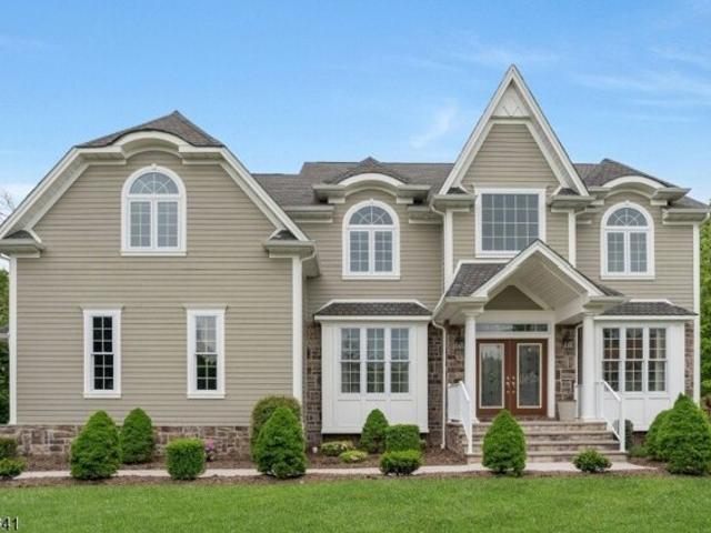 Penny Ln, Scotch Plains, Home For Sale