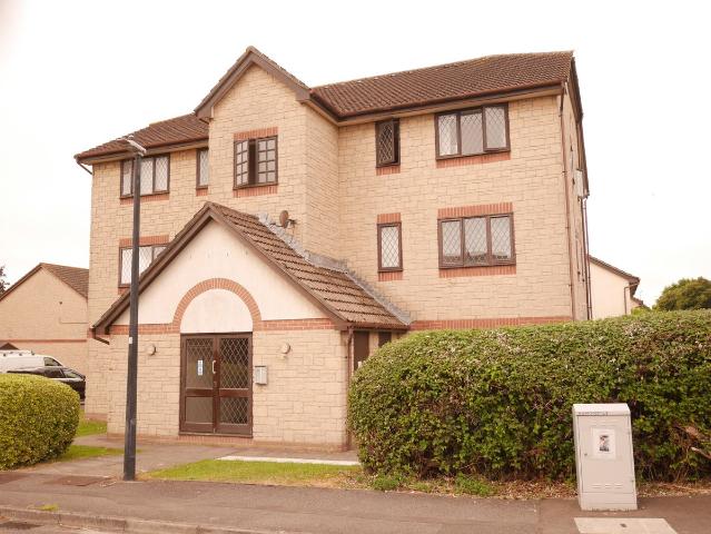 Pennycress, Locking Castle, Weston Super Mare BS22, 1 bed flat to rent, £850 pcm | PrimeLocation