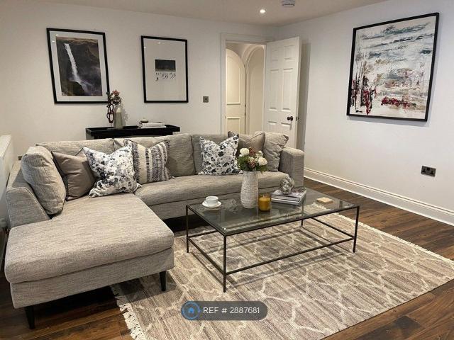 Pennyfarthing House, Winchester SO23, 2 bed flat to rent, £1,800 pcm | PrimeLocation