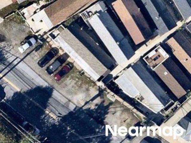 Pennyfield Ave # 8