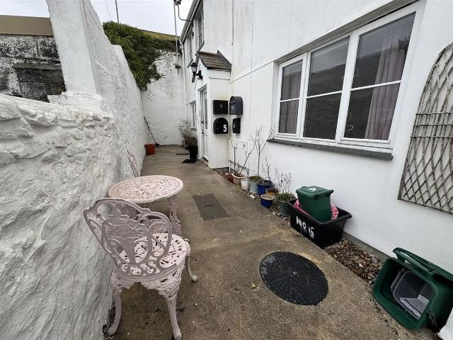 Penpol Sidings, Hayle TR27, 1 bed flat to rent, £700 pcm | PrimeLocation