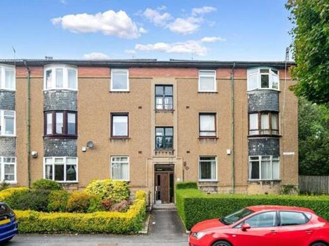 Penrith Drive, Glasgow, 3 Bedroom Flat