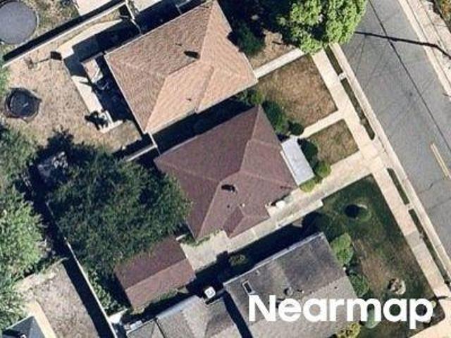 Penrose Ave
