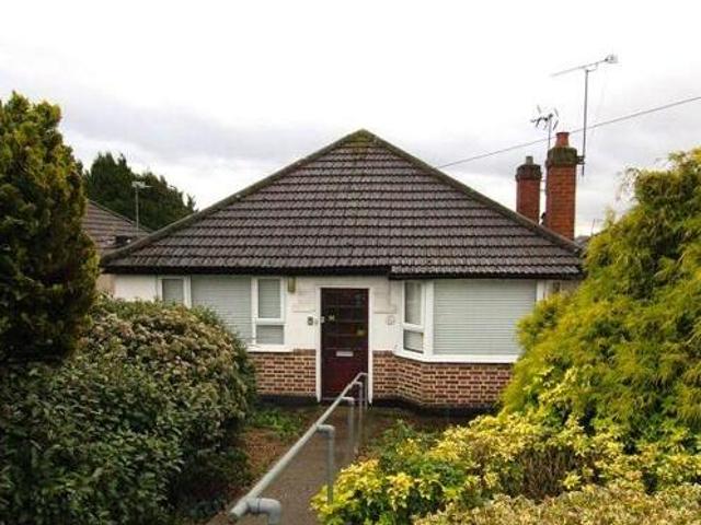 Penrose Avenue, Watford, 2 Bedroom Detached