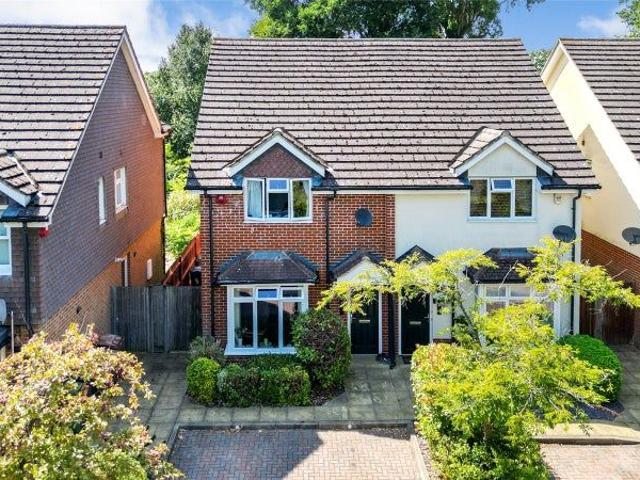 Penrose Gardens, Ash Vale, Aldershot GU12, Room to rent, £1,500 pcm | PrimeLocation